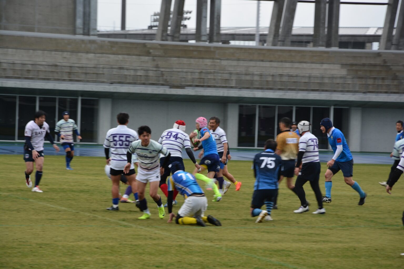 12月21日(日) 福惑ラグビークラブ、三重惑ラグビークラブ 交流試合（平和堂HATOスタジアム） - びわこ惑惑クラブ